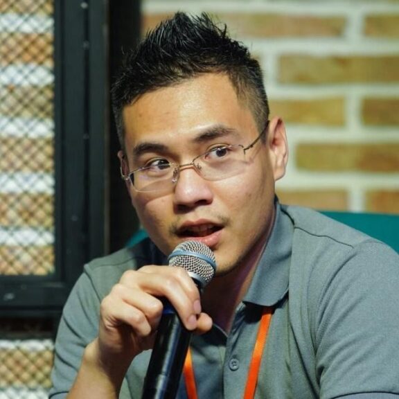 Ken Tran and Koidra Get the Tech Spotlight - Greenhouse Grower