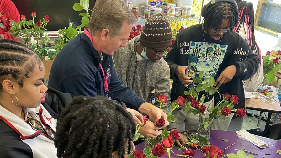 How the Floral Industry Is Getting Proactive in Addressing Labor Issues ...